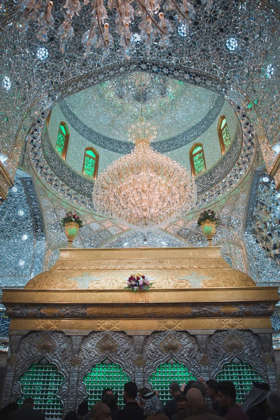 The Sanctuary of Imam Ali in Najaf, Iraq. | by Stefan Georgeta | Sep ...