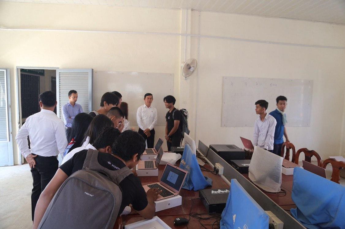 Hun Sen Saang High School computer laboratory to be equipped with ...
