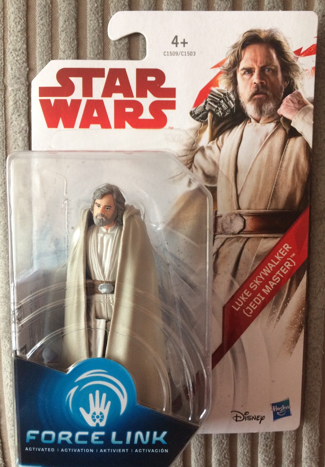 First Look: The Star Wars: The Last Jedi Action Figures Have Arrived ...