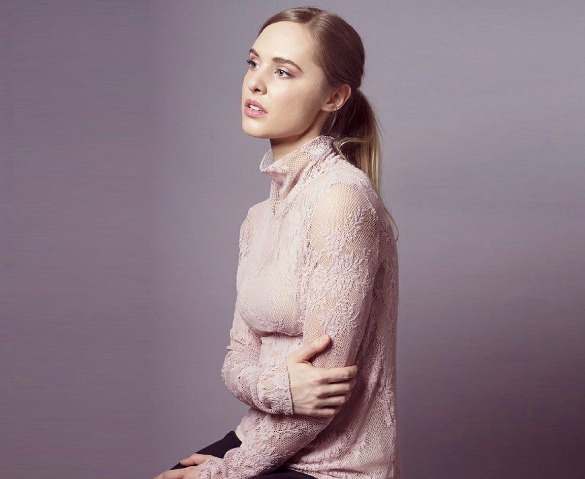Rising Star Kelly Bartram: “Let’s find a way to become more connected ...