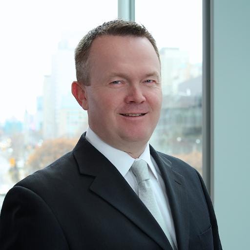 Jason Maguire – Medium