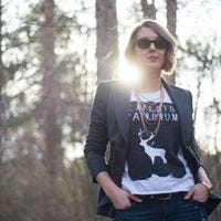 Jessica Neary – Medium