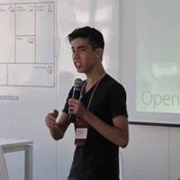 Felipe Fajardo – Medium