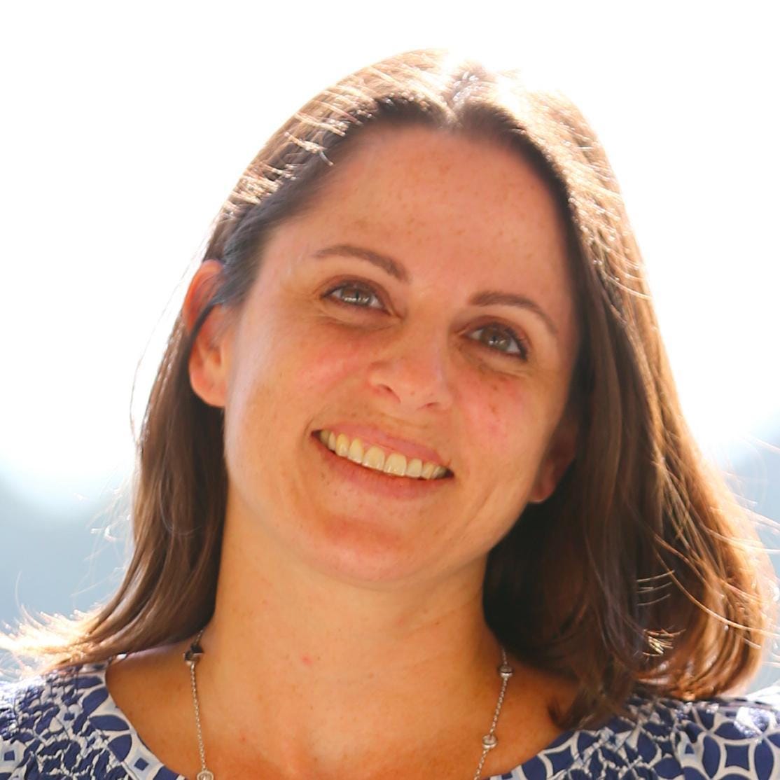 Nicole Pack – Medium