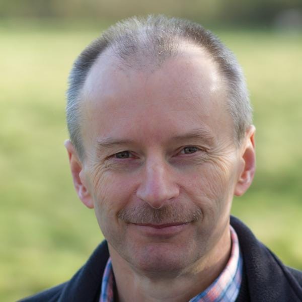 Clive Walker – Medium