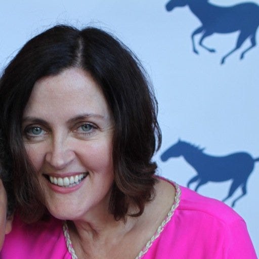 Deirdre Mahon – Medium