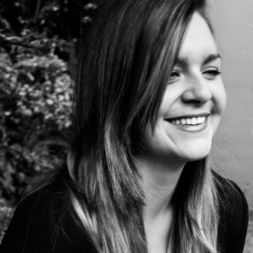 Andrea Smit – Medium