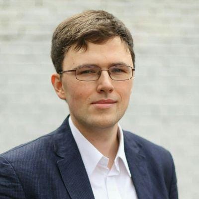 Sergey Pugachev – Medium