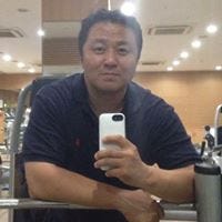 People following William Hugo Yang