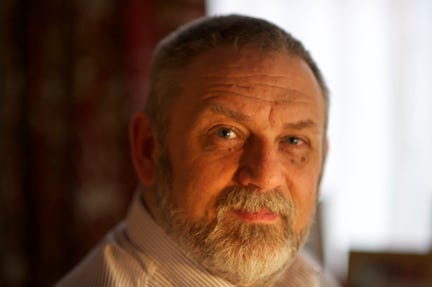 Hugh Hamilton – Medium