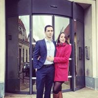 Alexandra Lorenzo – Medium