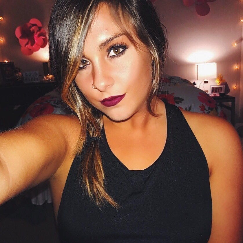 Mallory Moore – Medium