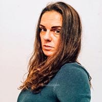 Simone Ziegler – Medium