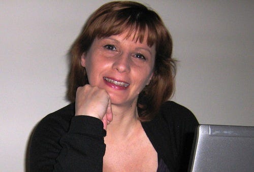 Daniela Conte – Medium