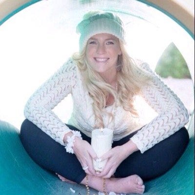 Lisa Lynn Adams – Medium