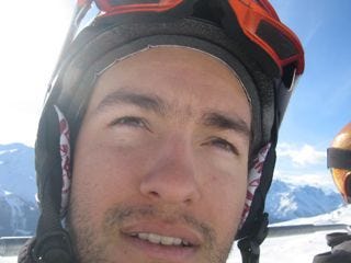 Nick Wales – Medium