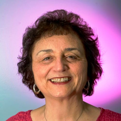 Sandra Levy – Medium