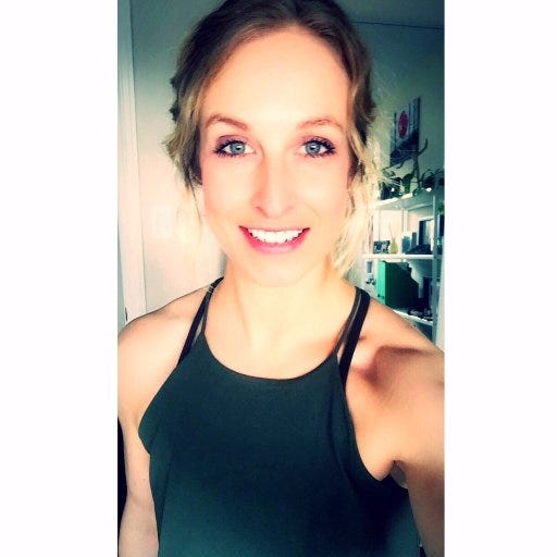 Lucy Dunne – Medium