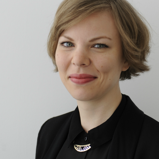 Deborah Schmidt – Medium