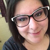 Kelly Hanlon – Medium