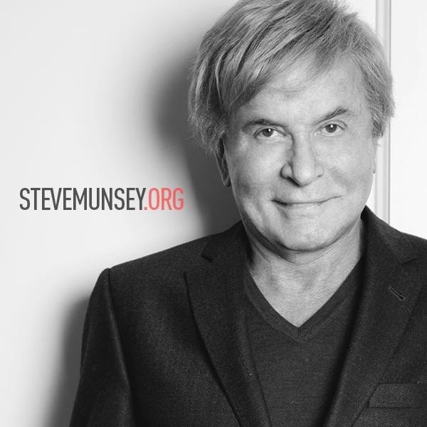 Steve Munsey – Medium