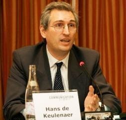 People followed by Hans De Keulenaer