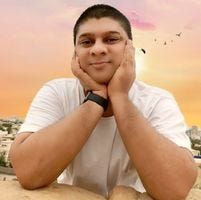 Usman Aman – Medium