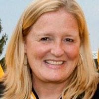 Amy Stead – Medium