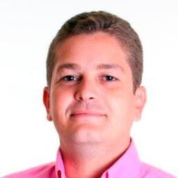 Roberto Tavares – Medium