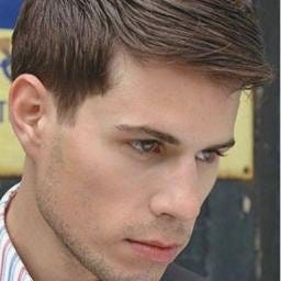 Nicholas Summers – Medium