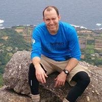 Kurt Davis – Medium
