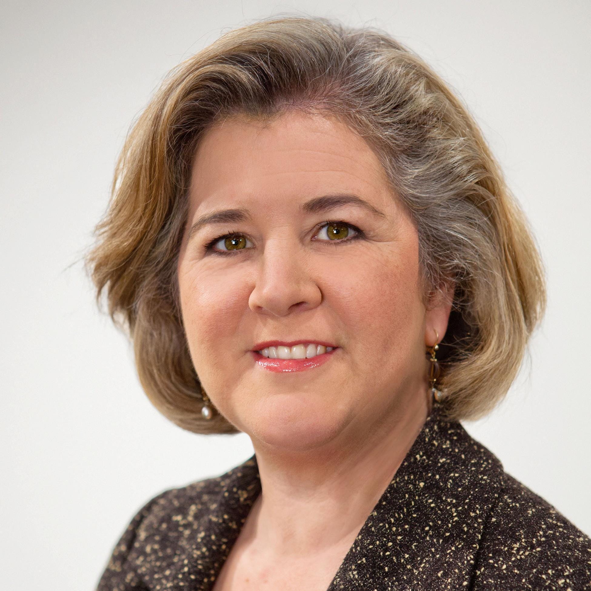 Anne Bell – Medium