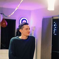 Beau Newton – Medium