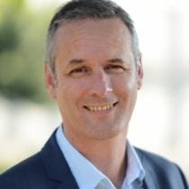 Dominique Robin – Medium