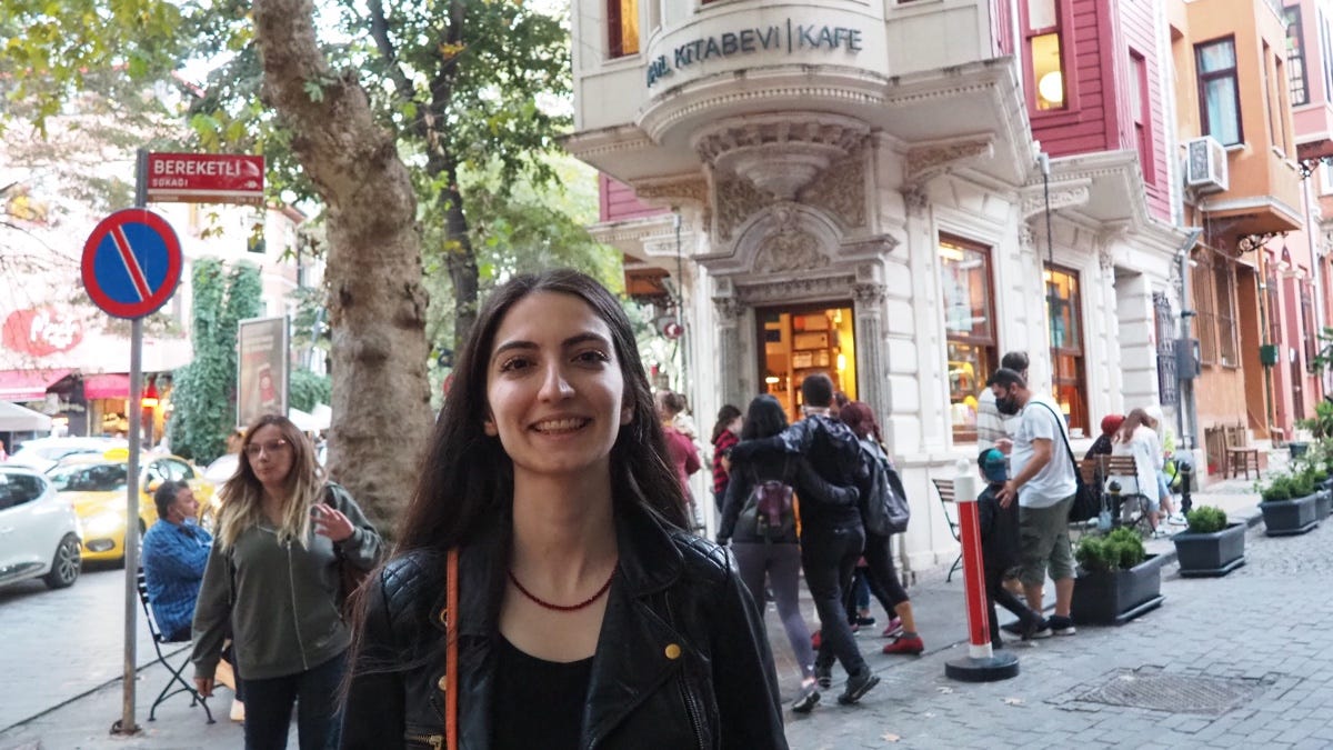Merve – Medium Merve – Medium