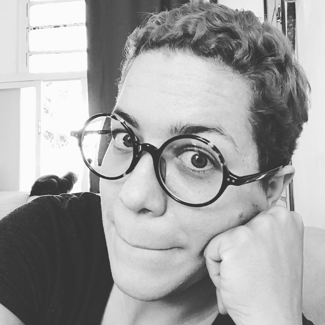 About – Laura Simoni – Medium