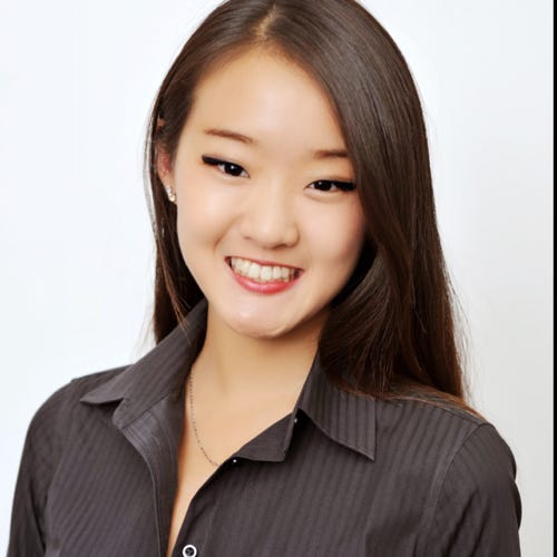 People following Fiona Liao