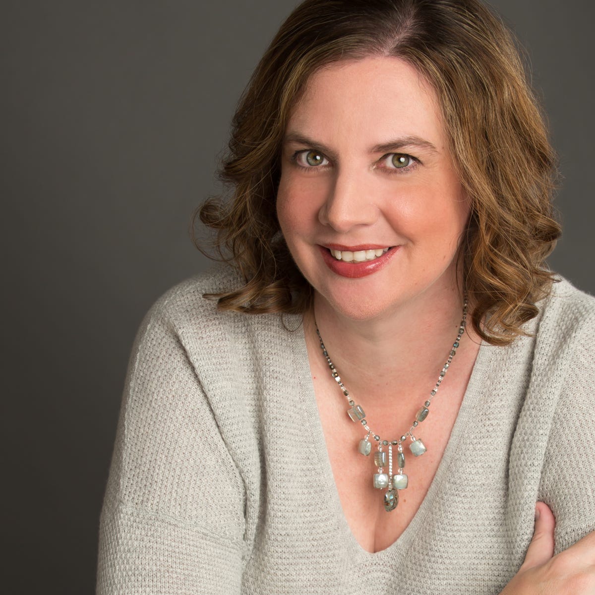 Eileen Cook – Medium