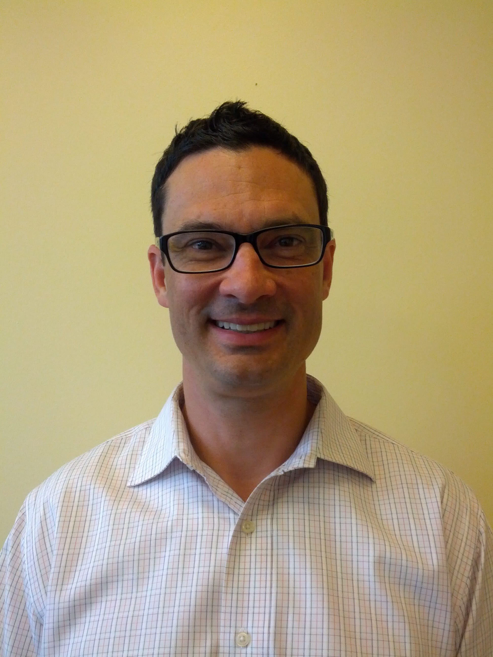 Sean Tanner – Medium