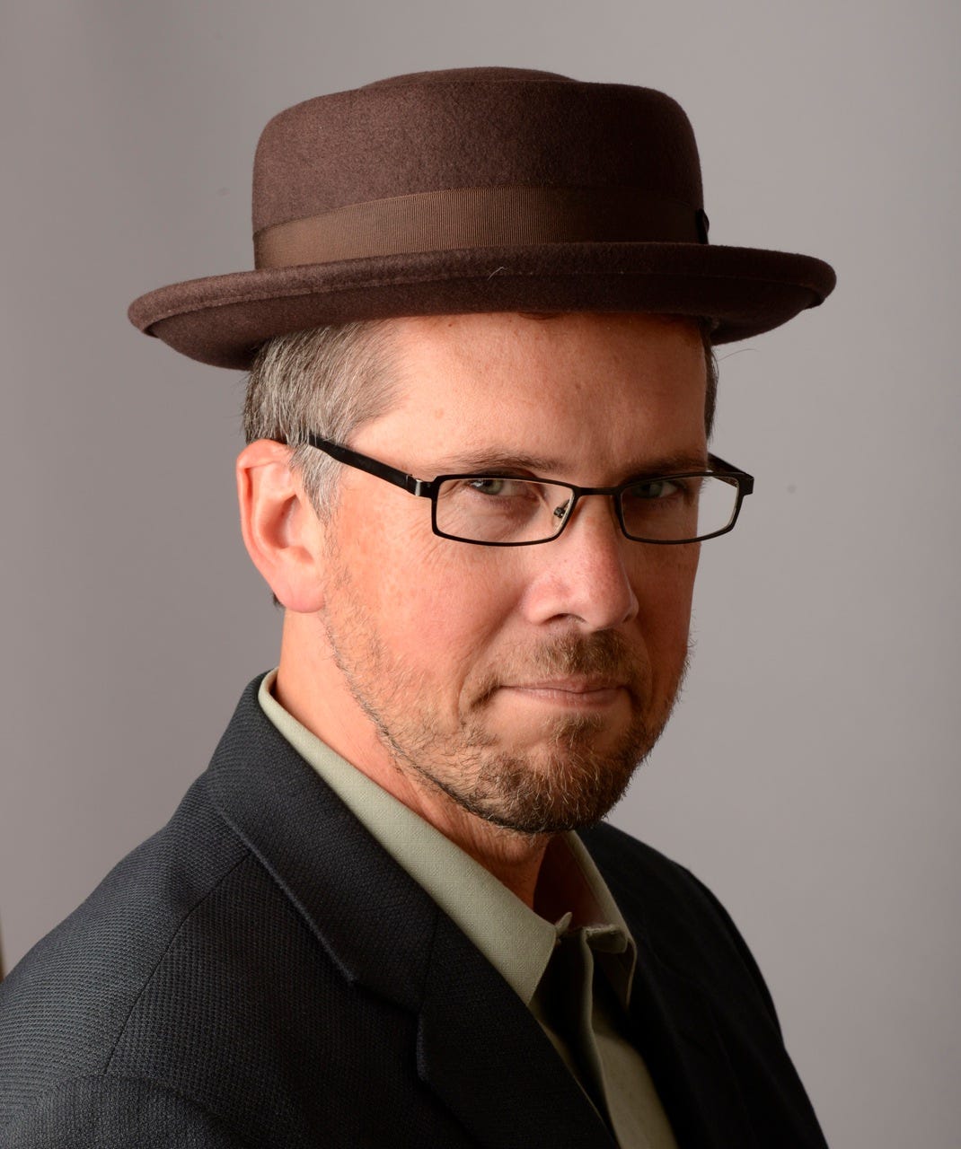 Steven Saum – Medium