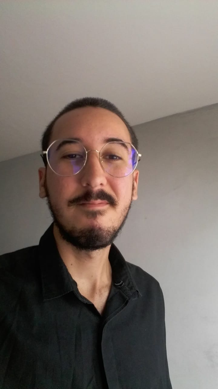 Augusto Rossini Araújo – Medium