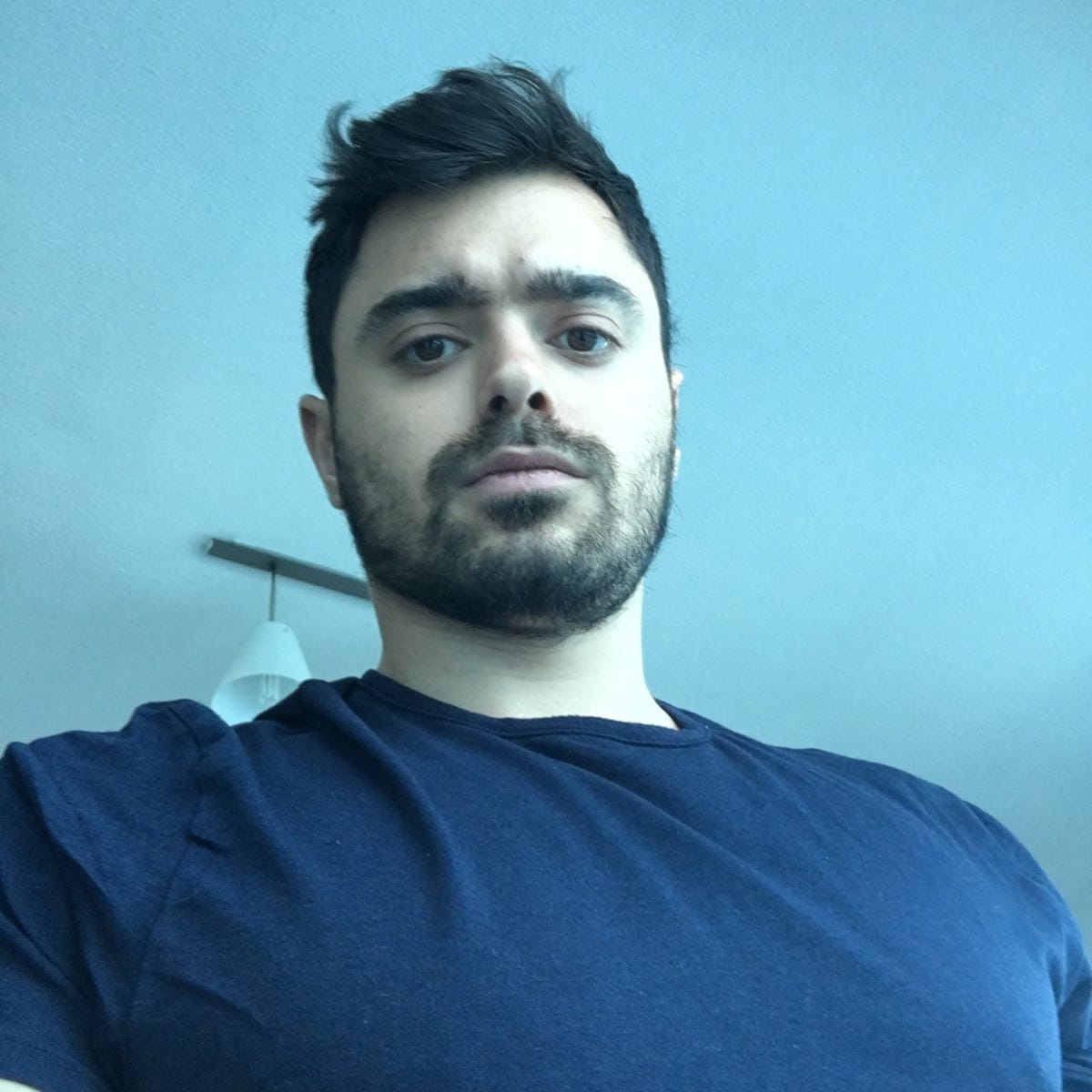 People following Zein