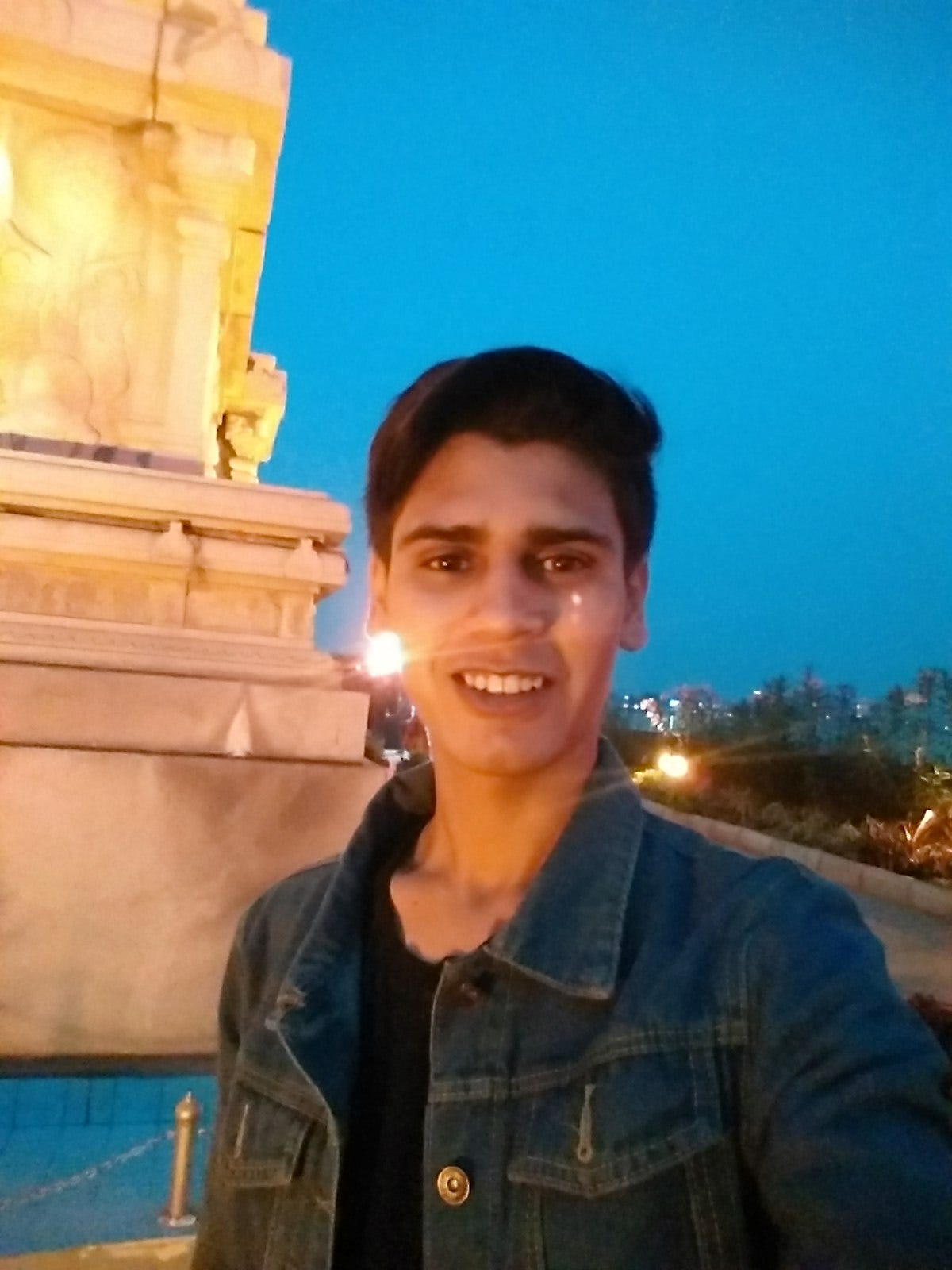People Following Manish Kumar