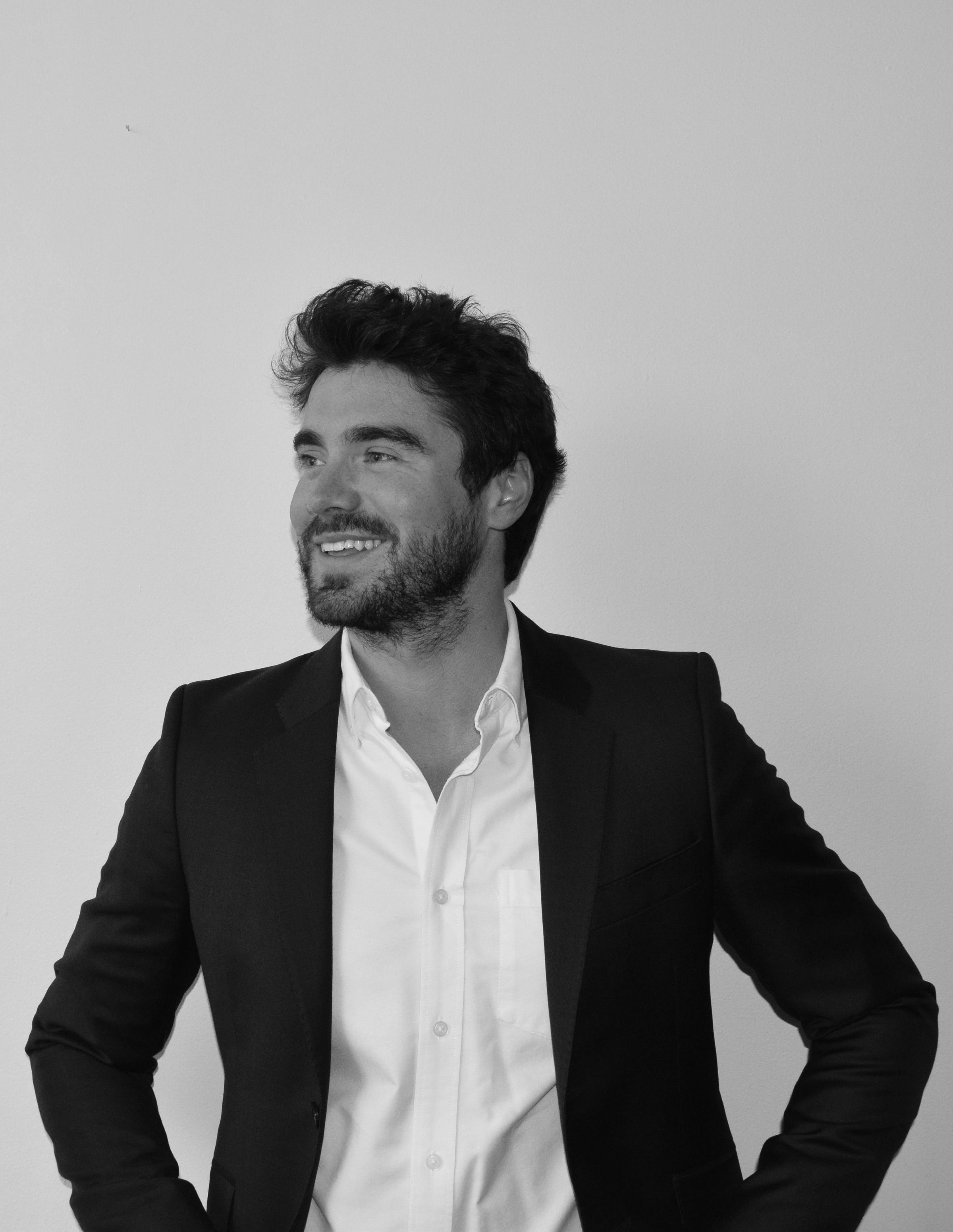 Matthew Castel – Medium