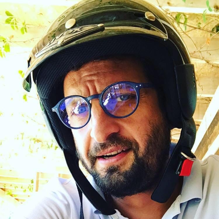 Razvan Nitu – Medium