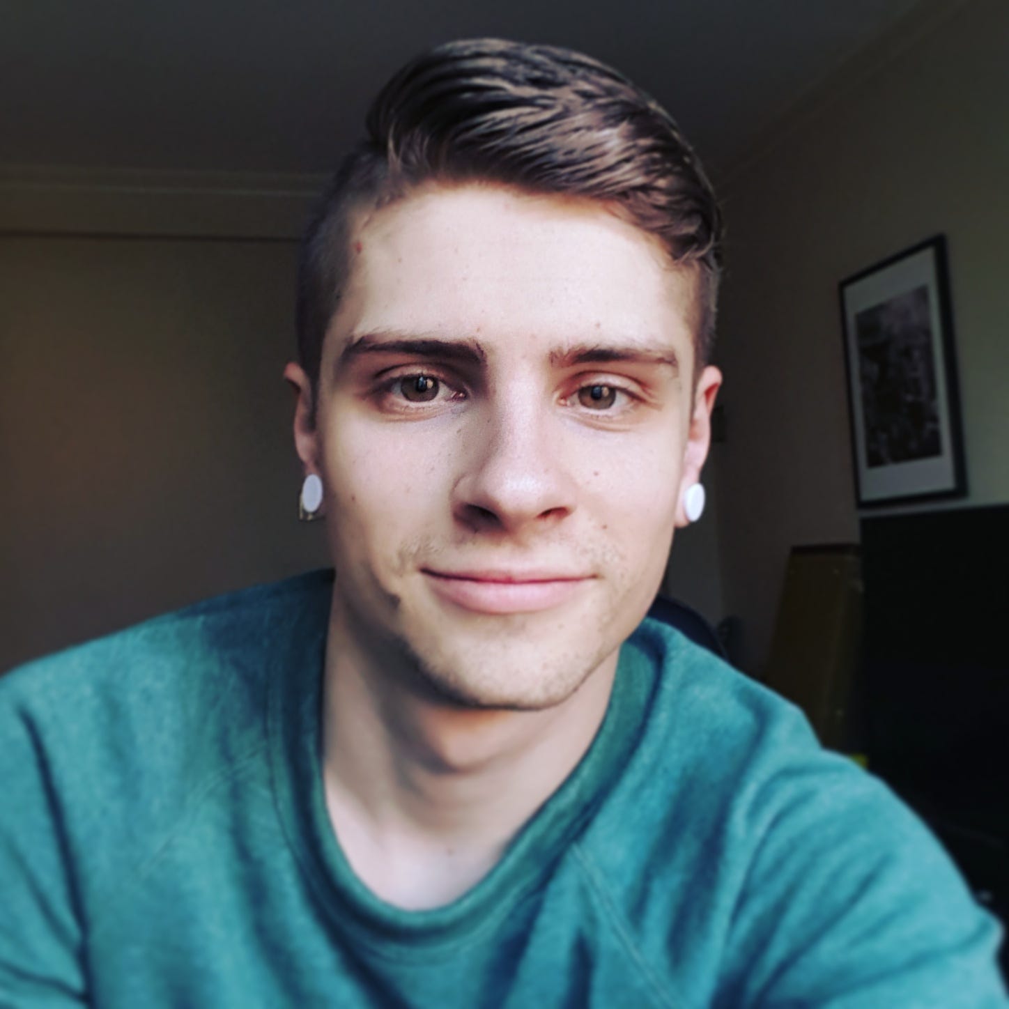Jon Beveridge – Medium