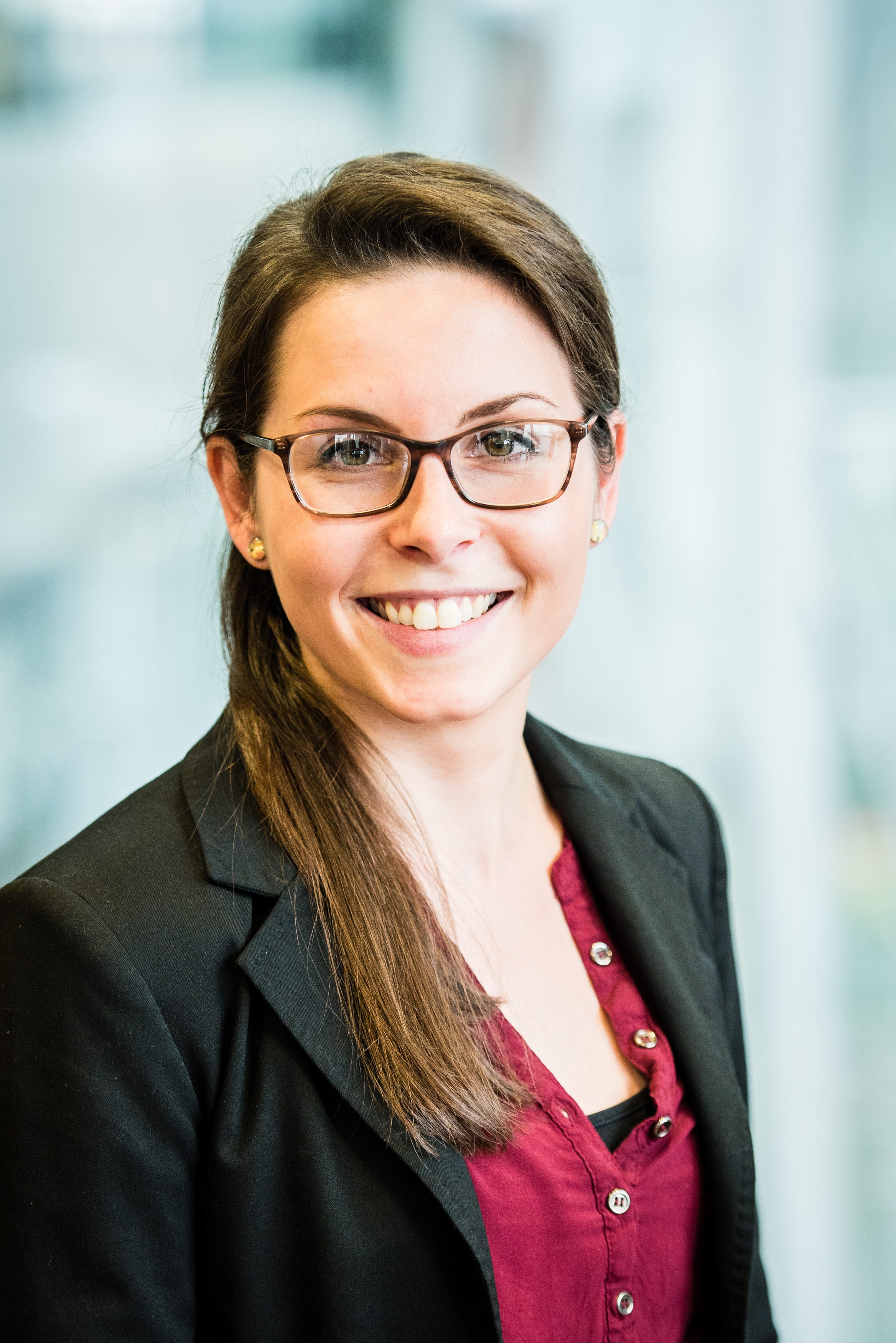 Victoria Pelka – Medium