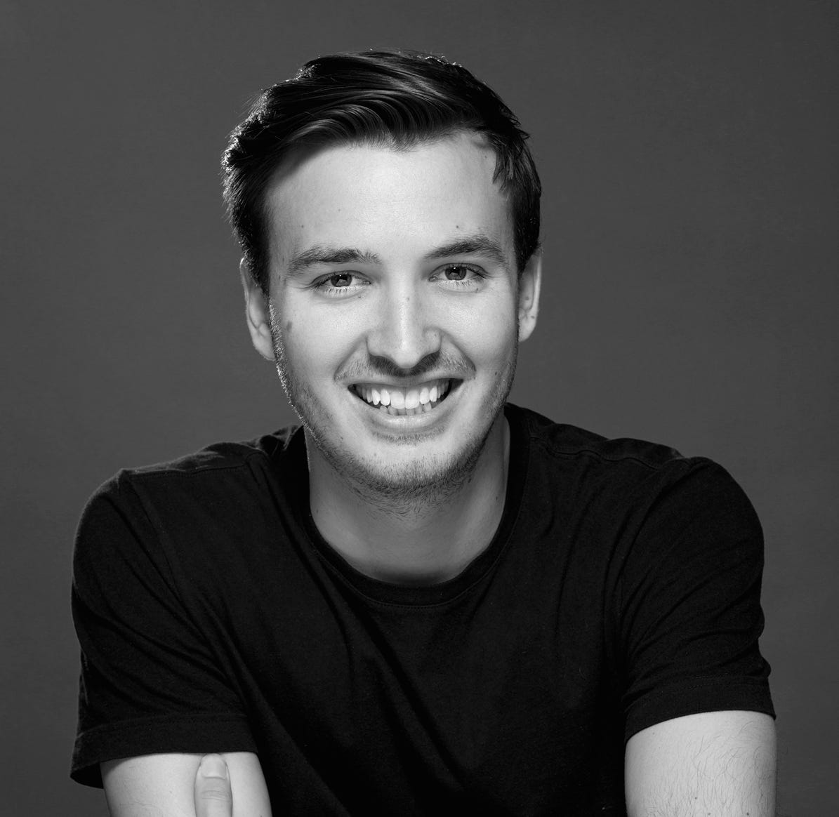 Evan Little – Medium