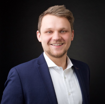 Daniel Diener – Medium