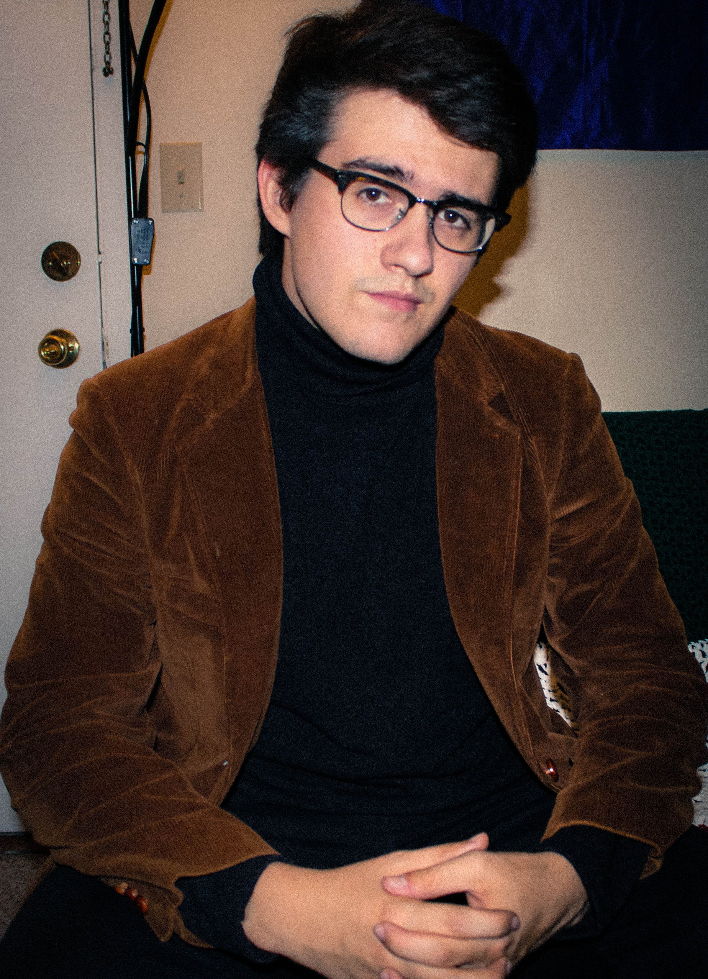 Evan Ash – Medium